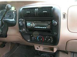Alpine CDA-9811 Installed in ranger | CarAudio.com